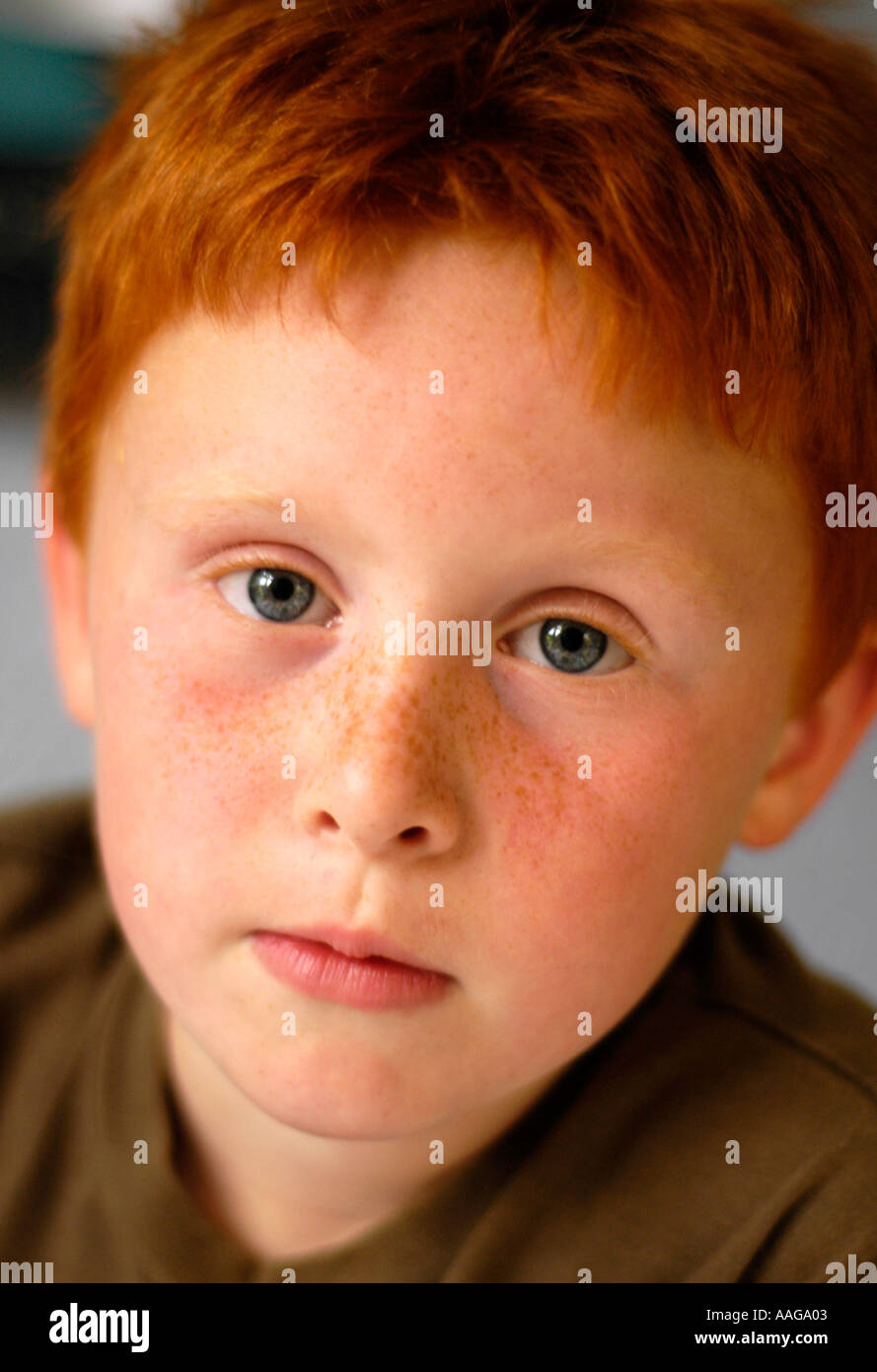 Rotes haar kind junge rothaarig -Fotos und -Bildmaterial in hoher ...
