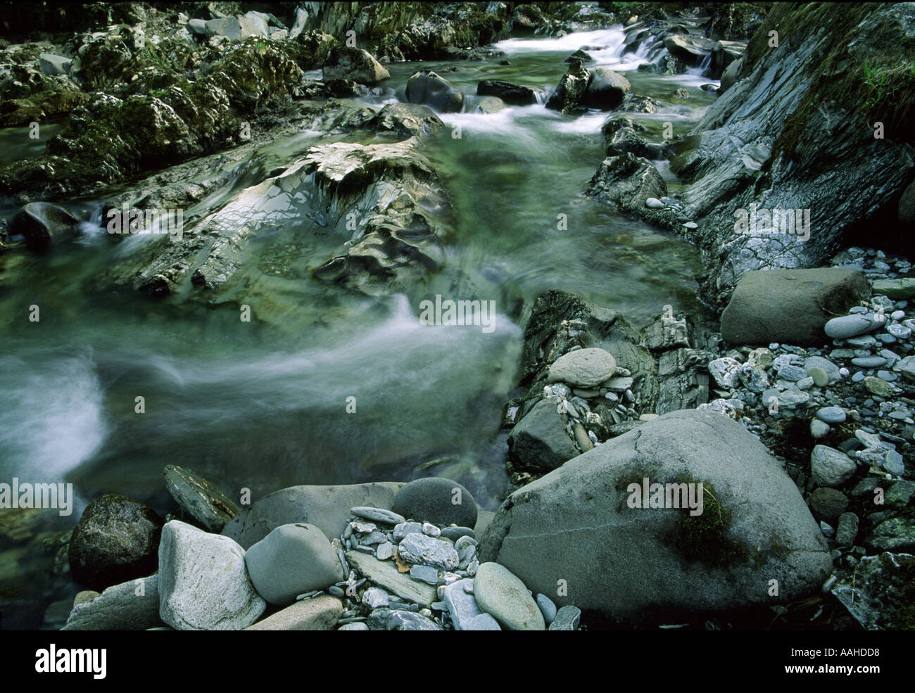 Fluss luss -Fotos und -Bildmaterial in hoher Auflösung – Alamy