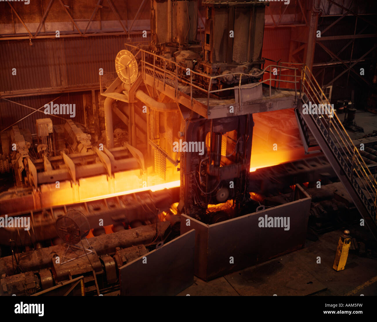 Stahl walzwerk -Fotos und -Bildmaterial in hoher Auflösung – Alamy