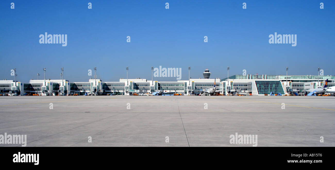 Munich airport franz josef strauß -Fotos und -Bildmaterial in hoher ...