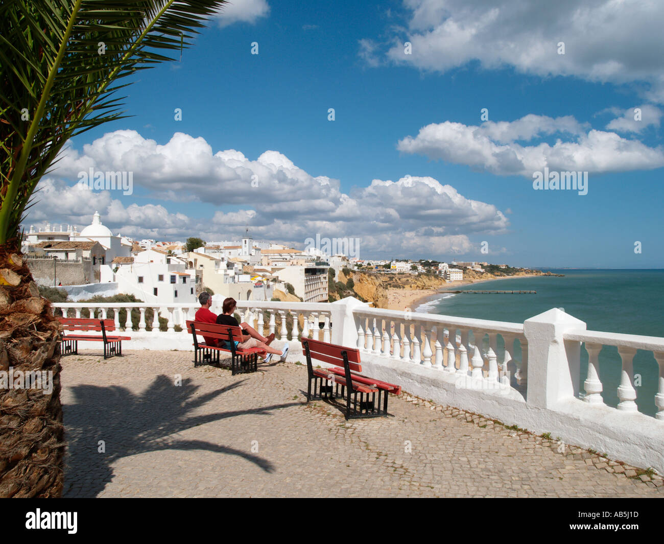 Albufeira promenade -Fotos und -Bildmaterial in hoher Auflösung – Alamy
