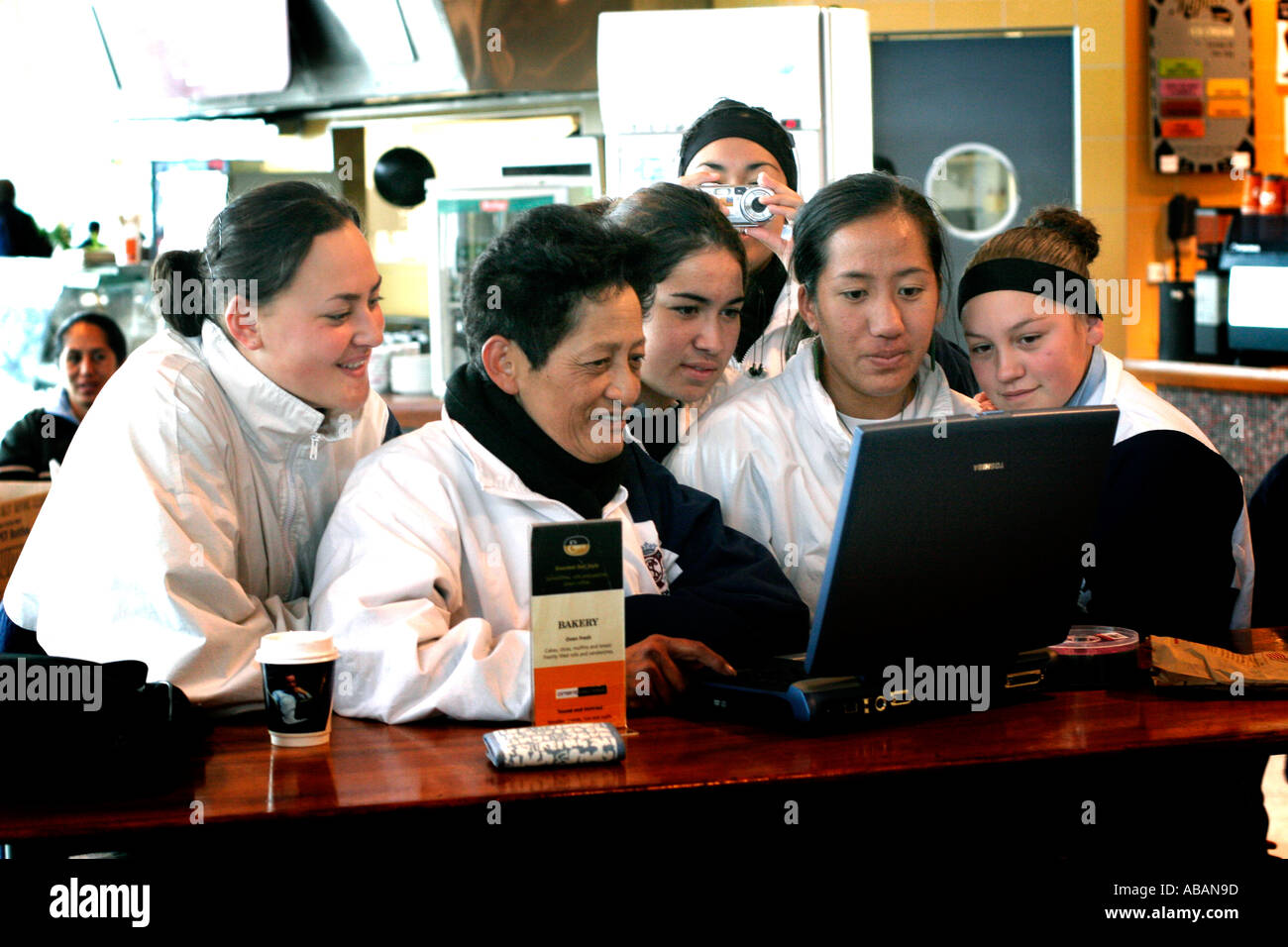 Maori frauen -Fotos und -Bildmaterial in hoher Auflösung - Seite 3 - Alamy