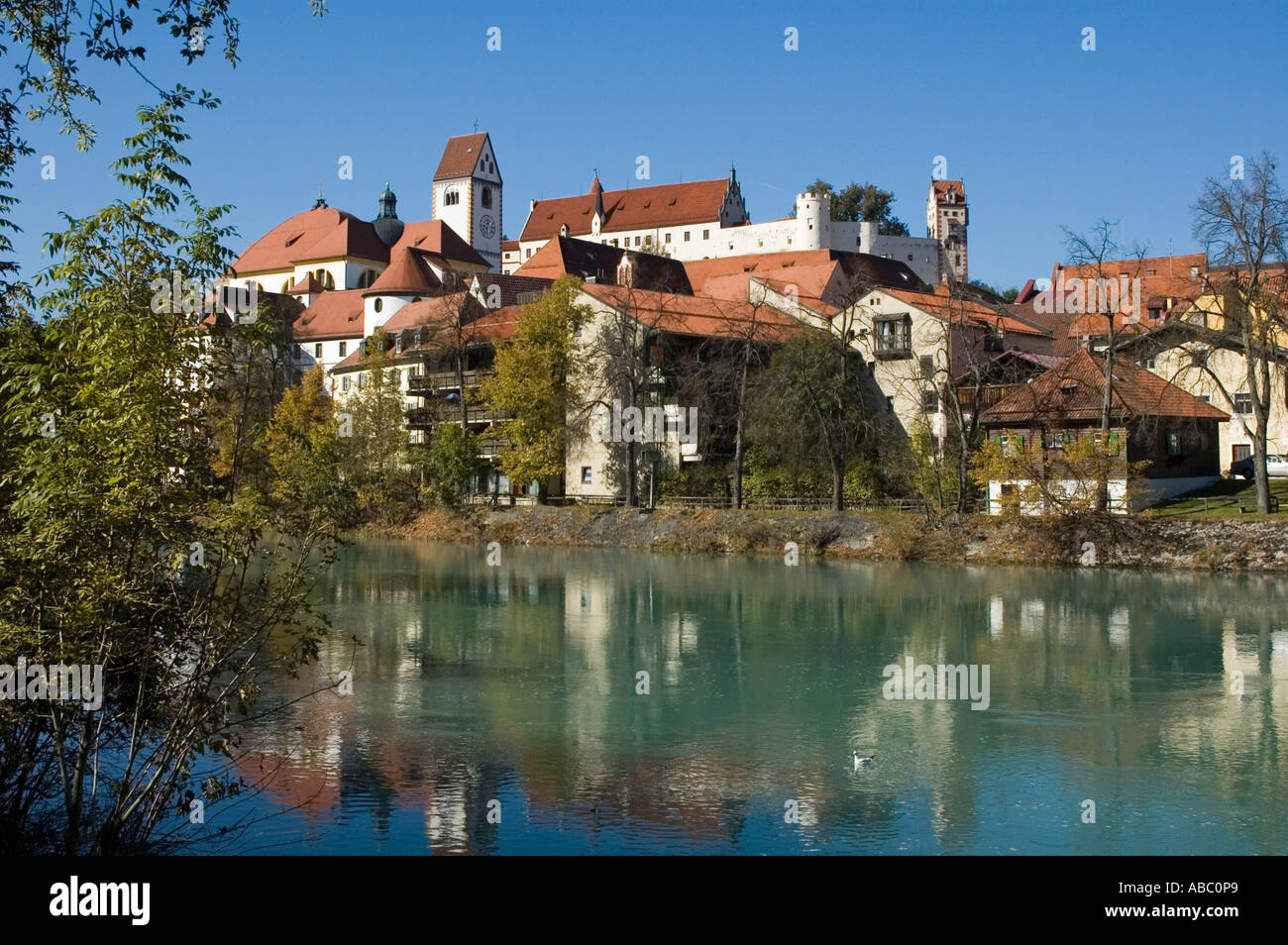 Füssen füssen -Fotos und -Bildmaterial in hoher Auflösung – Alamy