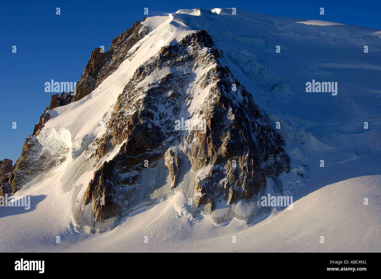 Mont blanc expedition -Fotos und -Bildmaterial in hoher Auflösung – Alamy