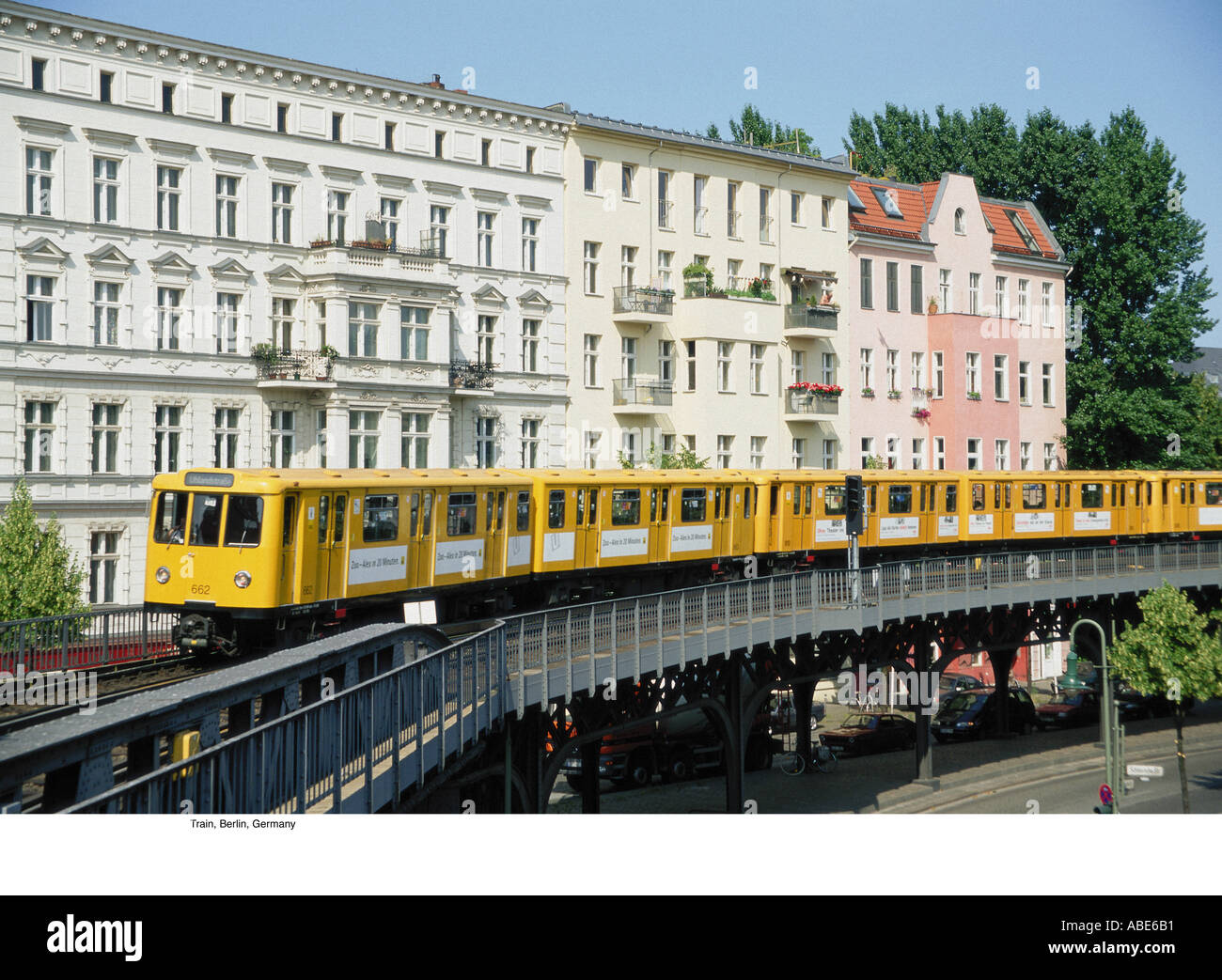 Berlin train -Fotos und -Bildmaterial in hoher Auflösung – Alamy