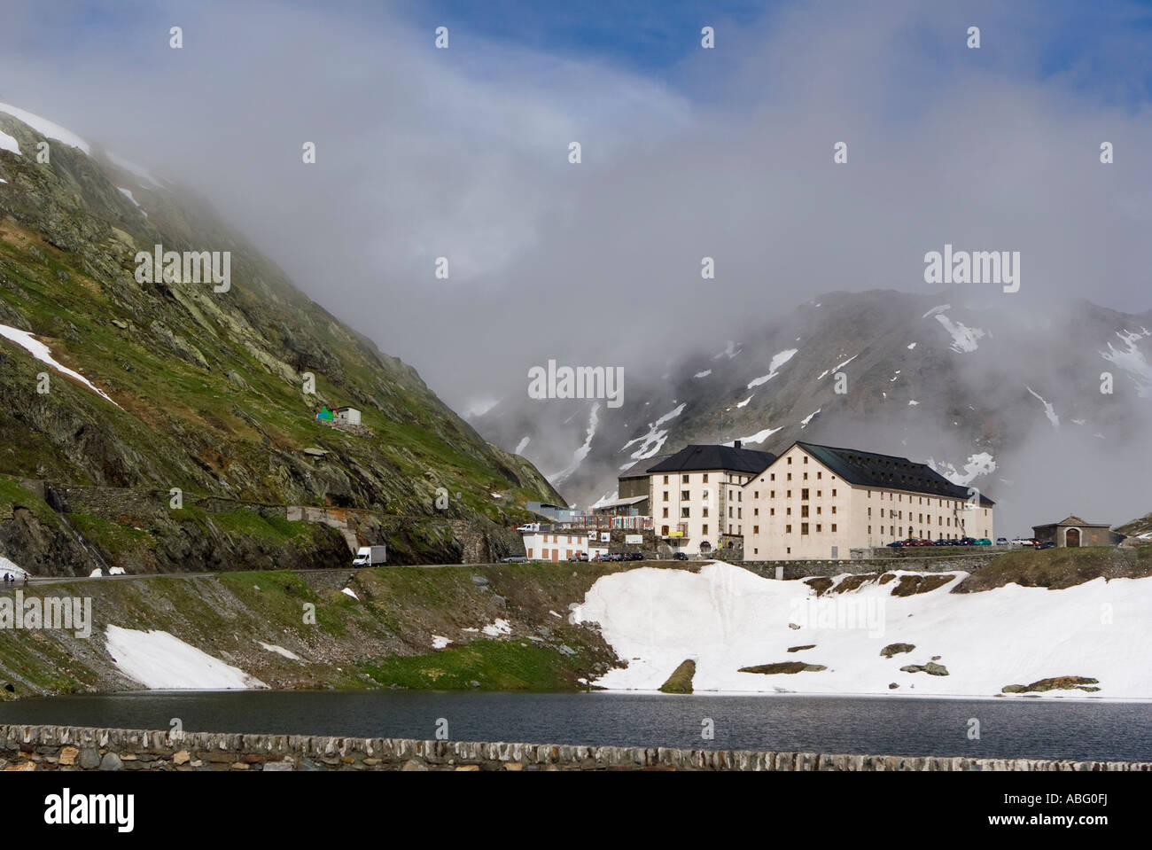 Grenzübergang land schweiz -Fotos und -Bildmaterial in hoher Auflösung ...
