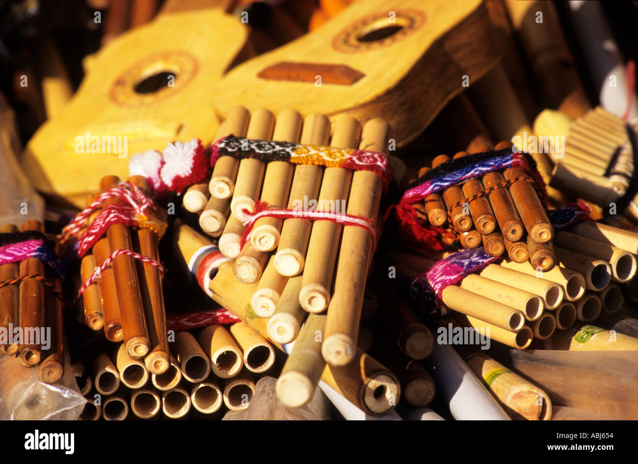 Zampona zamponas -Fotos und -Bildmaterial in hoher Auflösung – Alamy