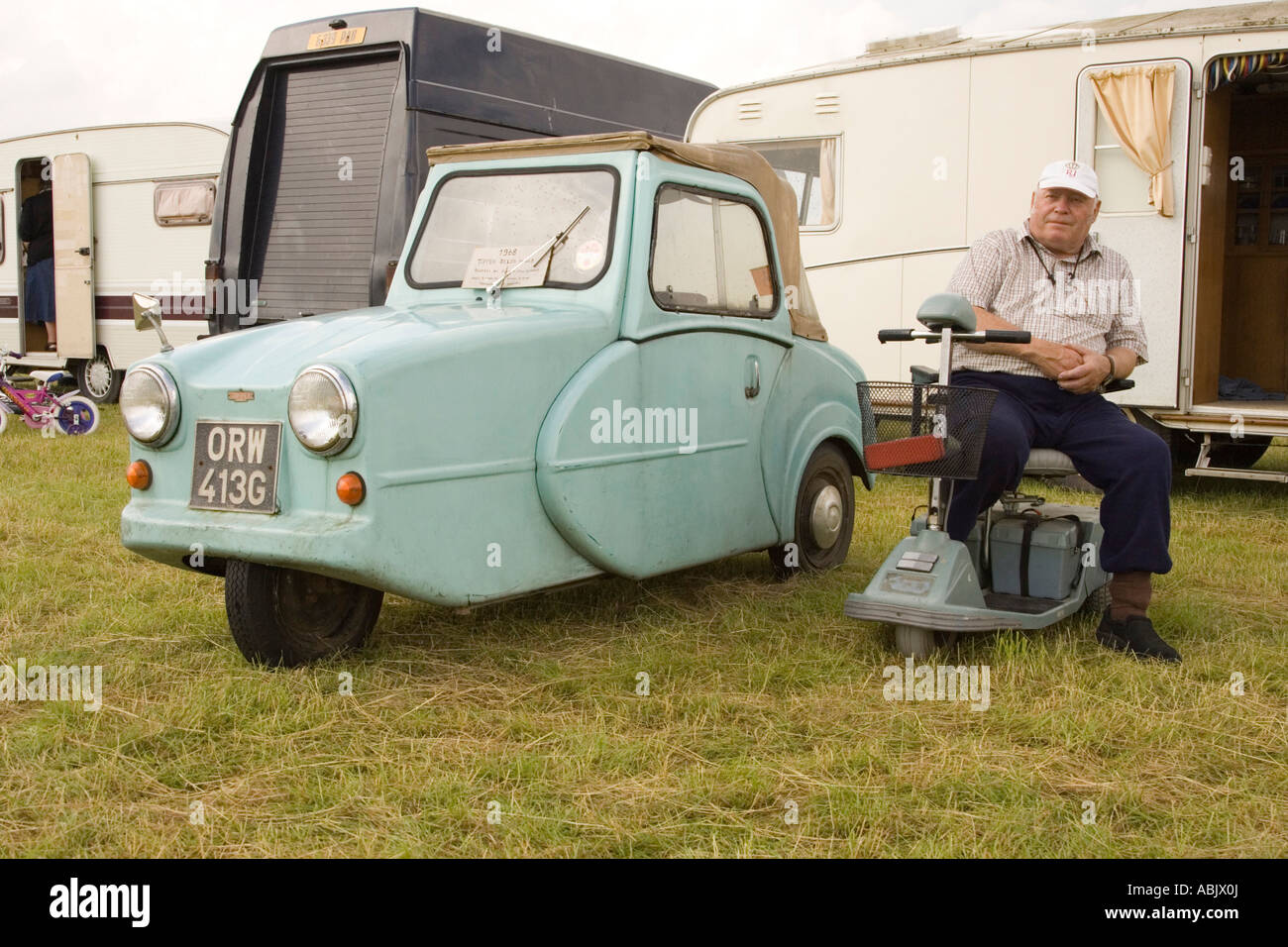 Invalid buggy -Fotos und -Bildmaterial in hoher Auflösung – Alamy