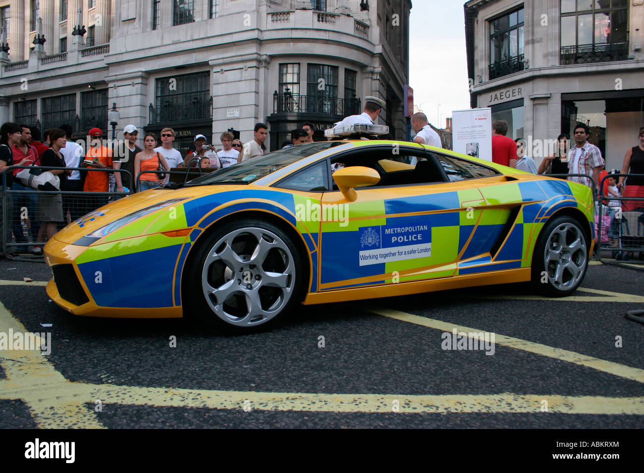 Lamborghini polizeiauto -Fotos und -Bildmaterial in hoher Auflösung – Alamy