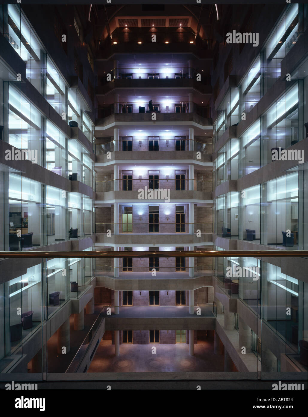 Imperiales chemisches haus -Fotos und -Bildmaterial in hoher Auflösung – Alamy