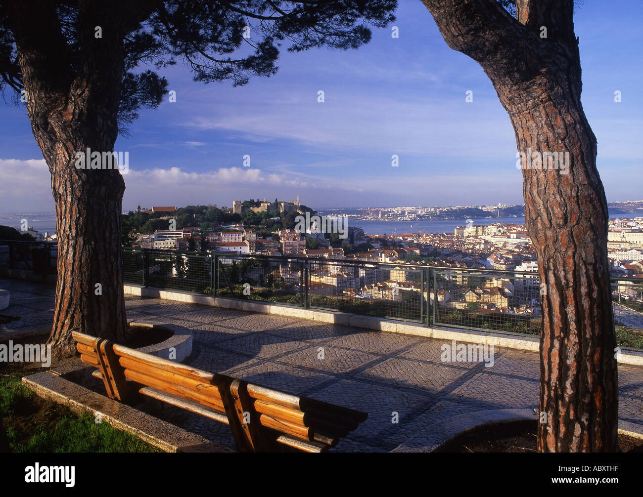 Miradouro de nossa senhora do monte -Fotos und -Bildmaterial in hoher ...