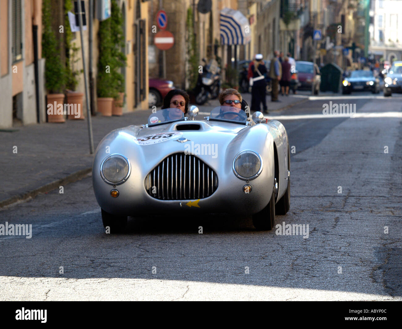 Rs 2000 -Fotos und -Bildmaterial in hoher Auflösung – Alamy