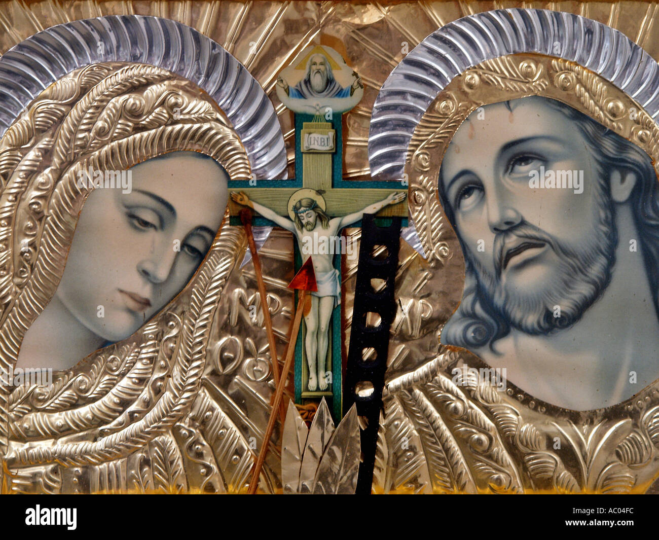 Madonna mutter heiligen heiligenschein -Fotos und -Bildmaterial in hoher Auflösung – Alamy