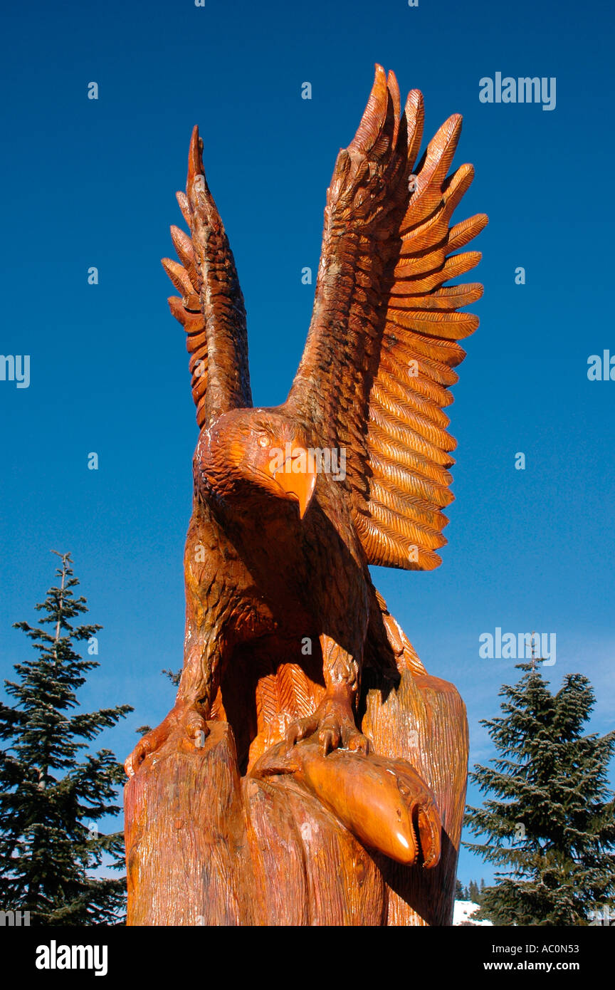 Fisch aus holz geschnitzt -Fotos und -Bildmaterial in hoher Auflösung – Alamy