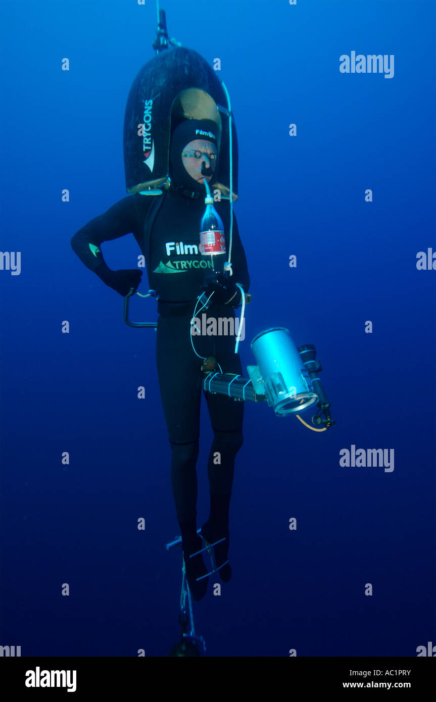 Herbert Nitsch brechen die No Limits Freediving Weltrekord Tauchen bis ...