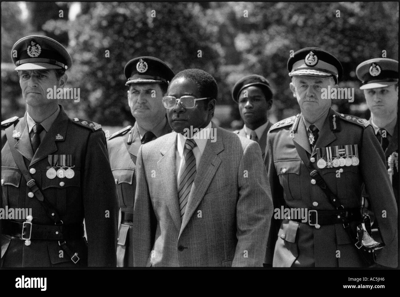 Rhodesian politics -Fotos und -Bildmaterial in hoher Auflösung - Seite ...