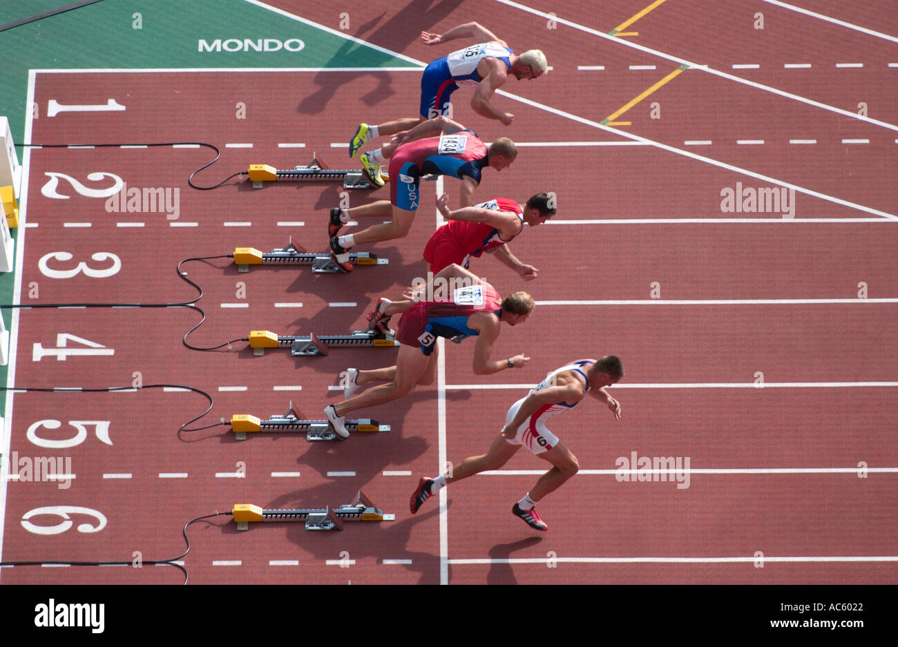 Sprinter Blocks Stockfotos & Sprinter Blocks Bilder - Seite 2 - Alamy