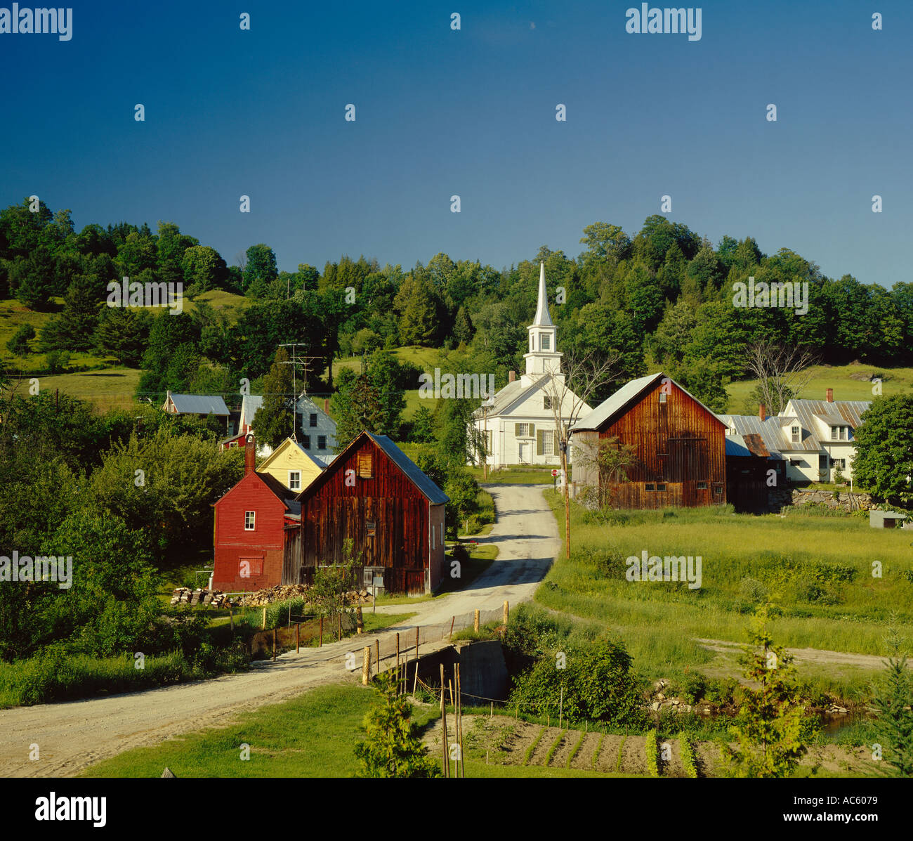 Village waits river vermont usa -Fotos und -Bildmaterial in hoher ...