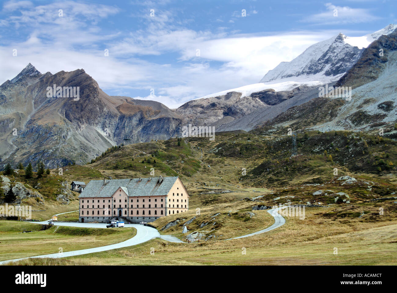 Simplon-Pass Kanton Wallis Schweiz Hospiz Stockfotografie - Alamy