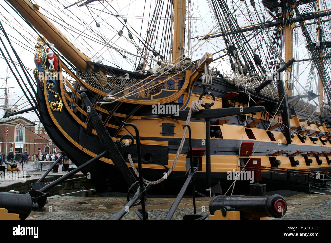Hms victory 1765 -Fotos und -Bildmaterial in hoher Auflösung – Alamy