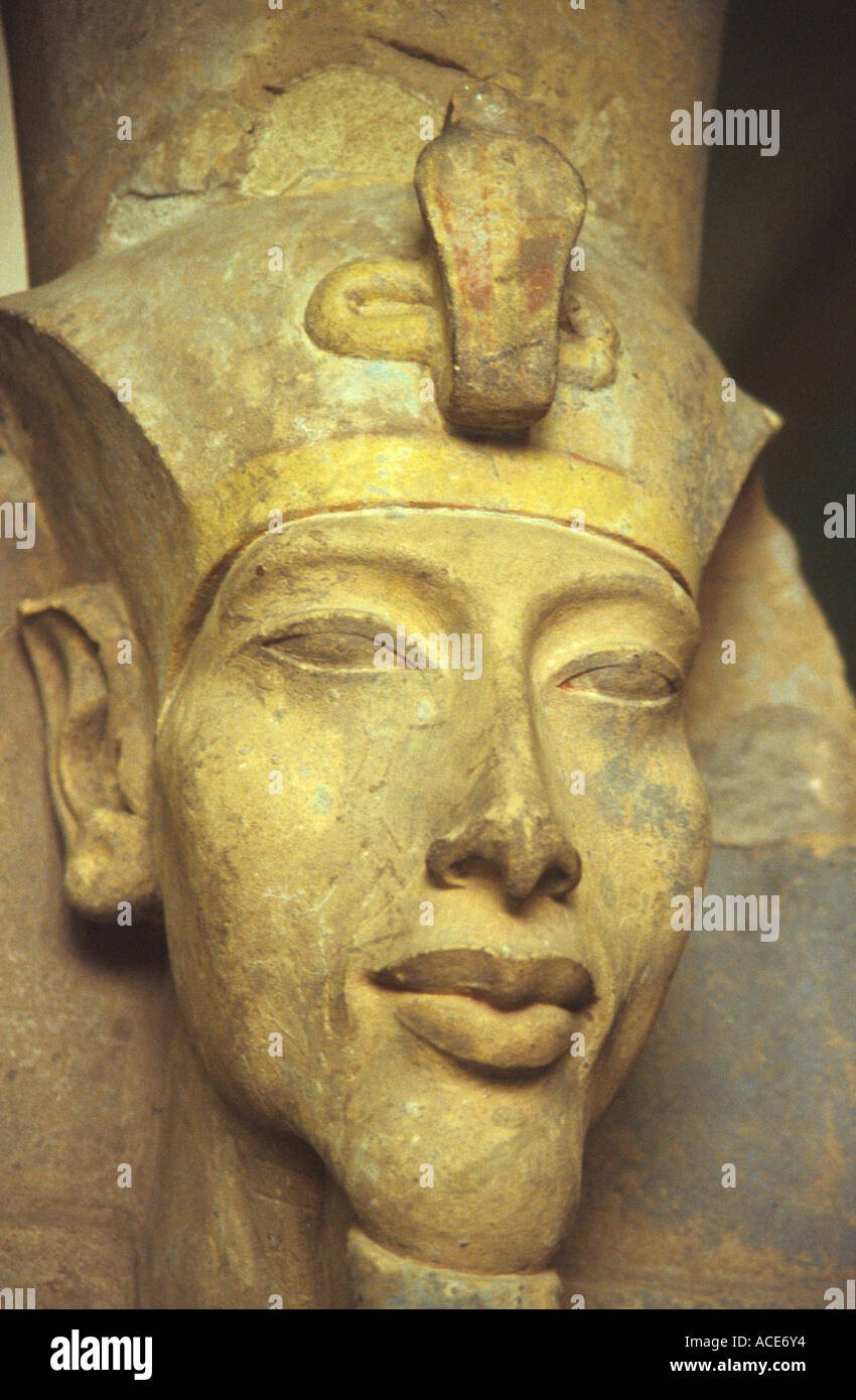 Statue von echnaton -Fotos und -Bildmaterial in hoher Auflösung – Alamy