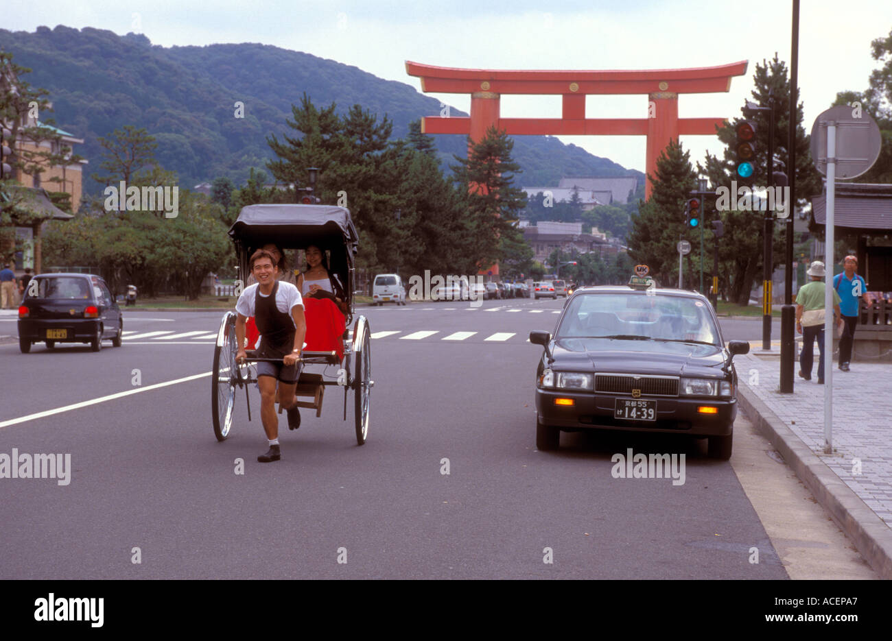 Jinrikisha Rikscha ist ein Comeback in Japan, sondern er appelliert vor ...