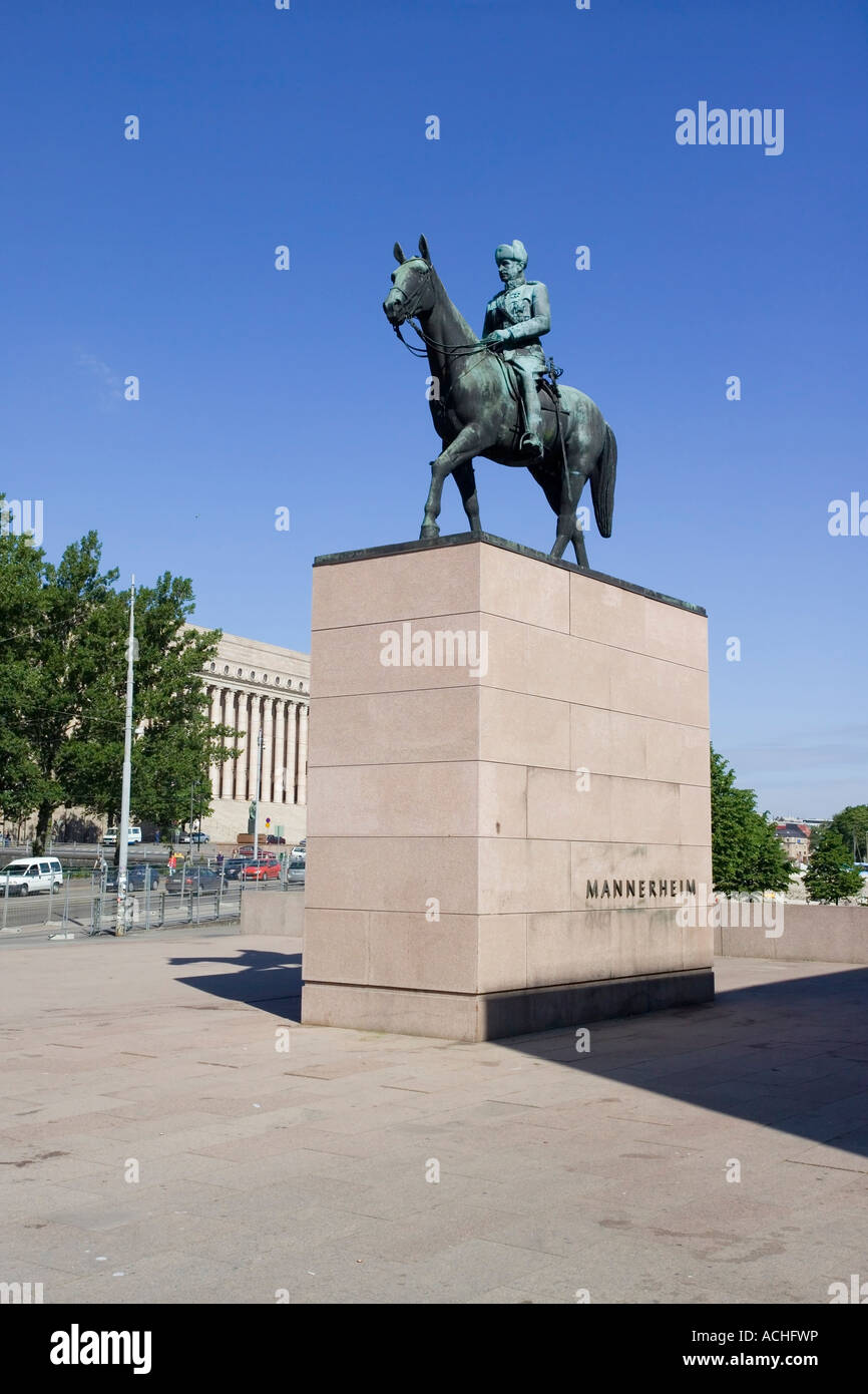 Mannerheim statue helsinki finland -Fotos und -Bildmaterial in hoher ...