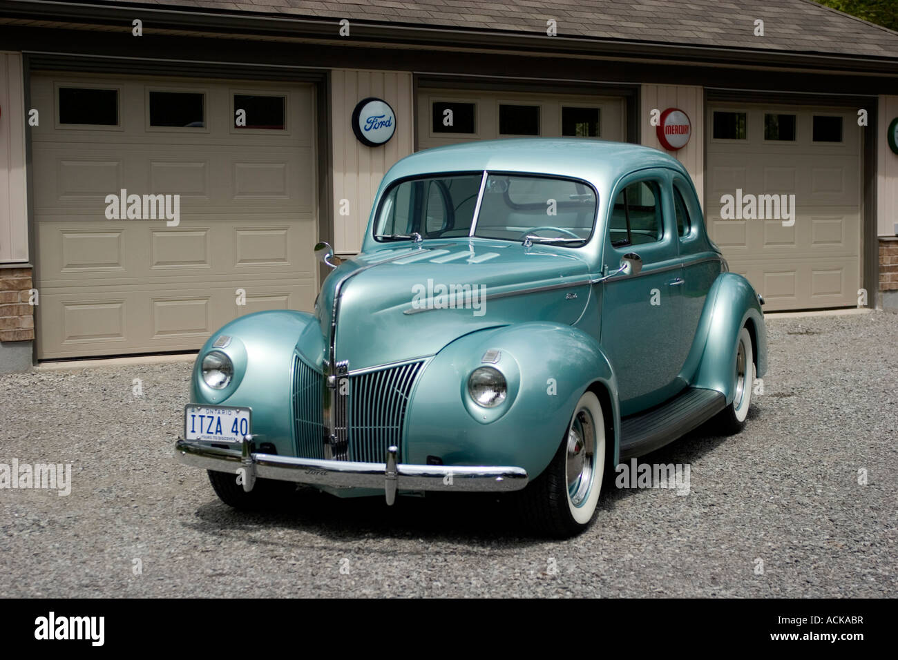 Ford coupe 40er jahre -Fotos und -Bildmaterial in hoher Auflösung – Alamy