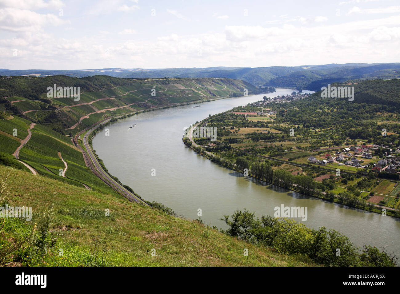 Mäander rhein -Fotos und -Bildmaterial in hoher Auflösung – Alamy