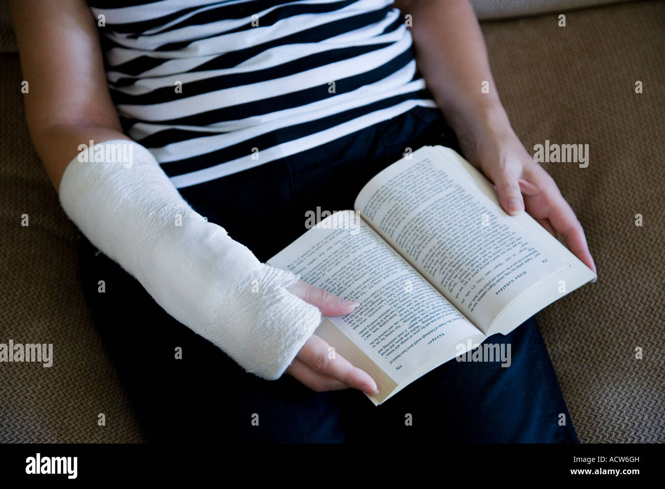 Injury radius fracture forearm -Fotos und -Bildmaterial in hoher ...