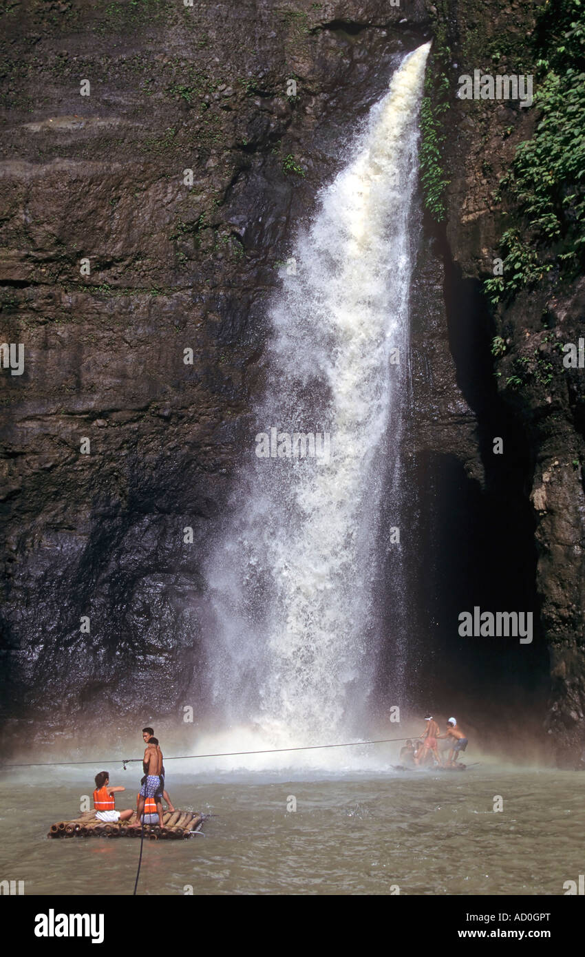 Pagsanjan waterfall laguna philippines -Fotos und -Bildmaterial in ...