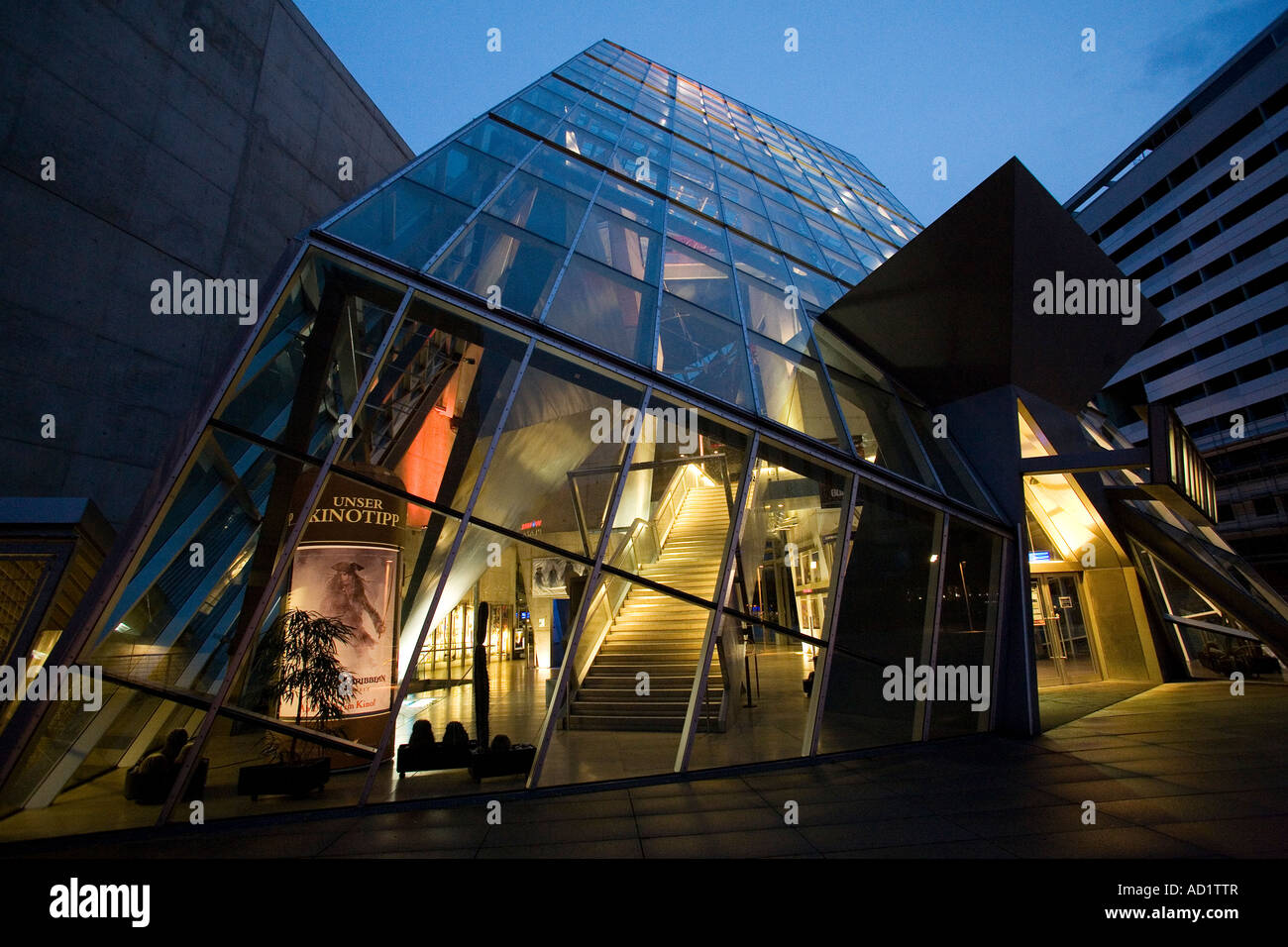 Ufa crystal palace -Fotos und -Bildmaterial in hoher Auflösung – Alamy