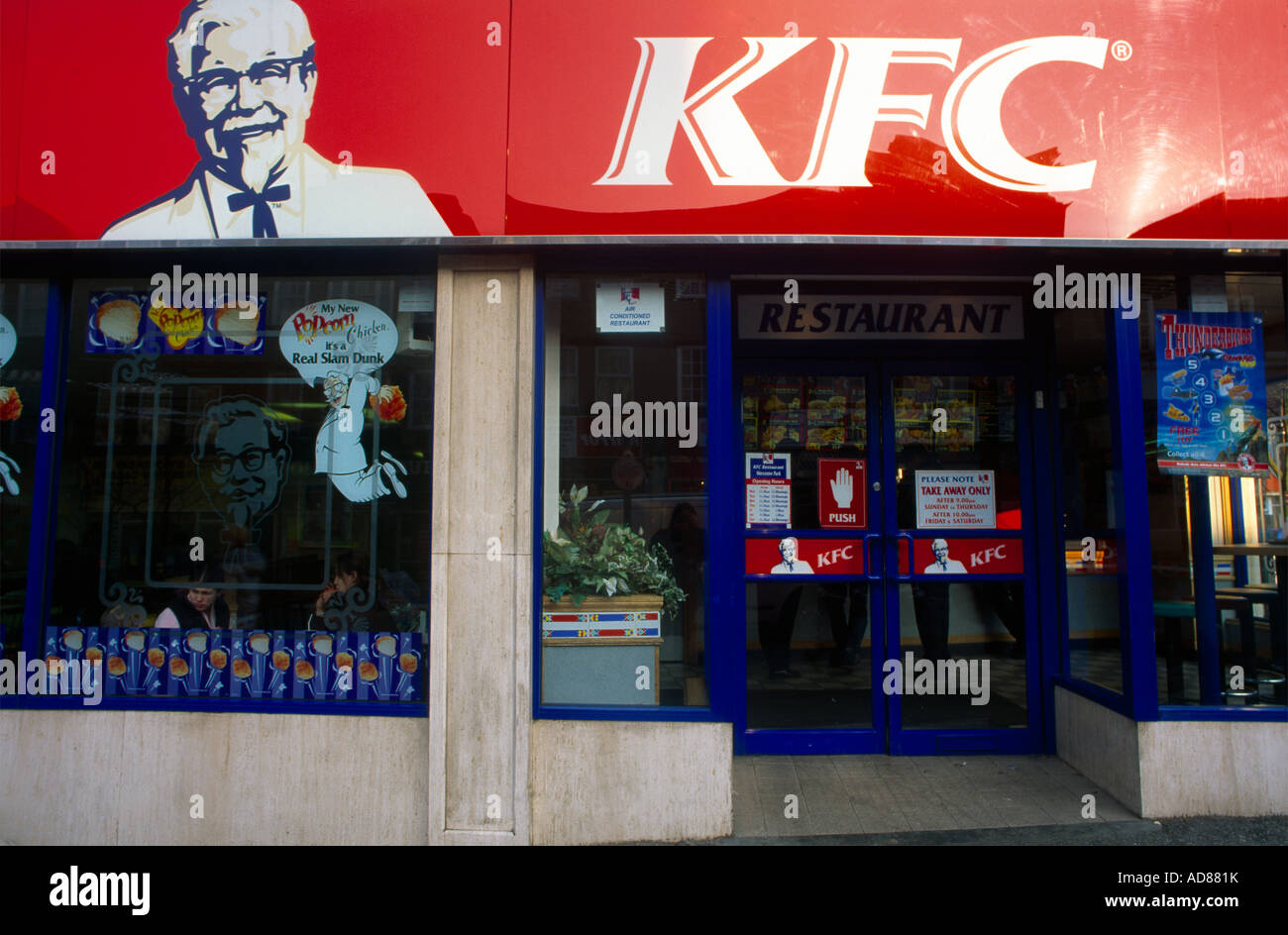 Kfc england -Fotos und -Bildmaterial in hoher Auflösung – Alamy