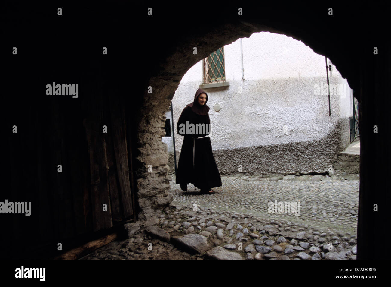 A capuchin monk -Fotos und -Bildmaterial in hoher Auflösung – Alamy