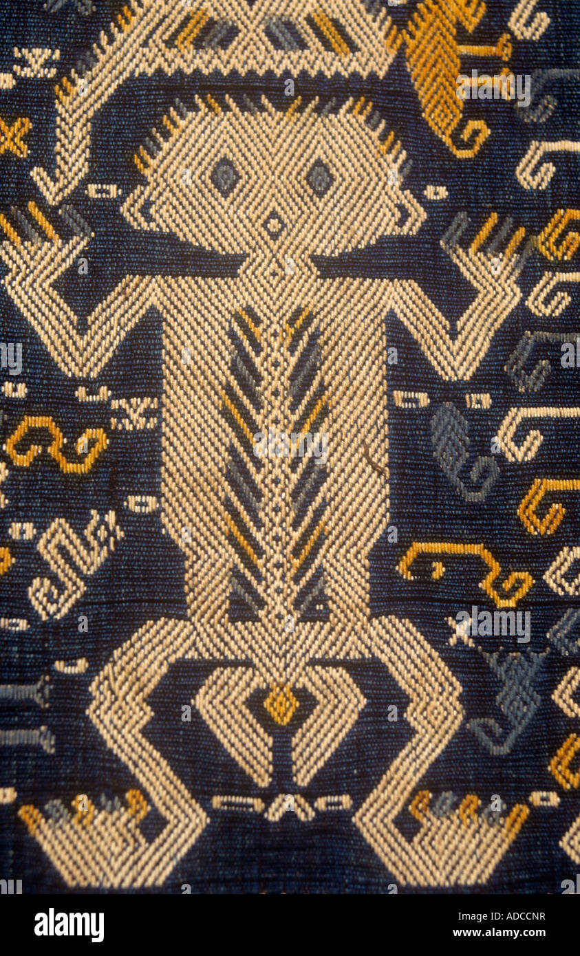 Sumba ikat -Fotos und -Bildmaterial in hoher Auflösung – Alamy