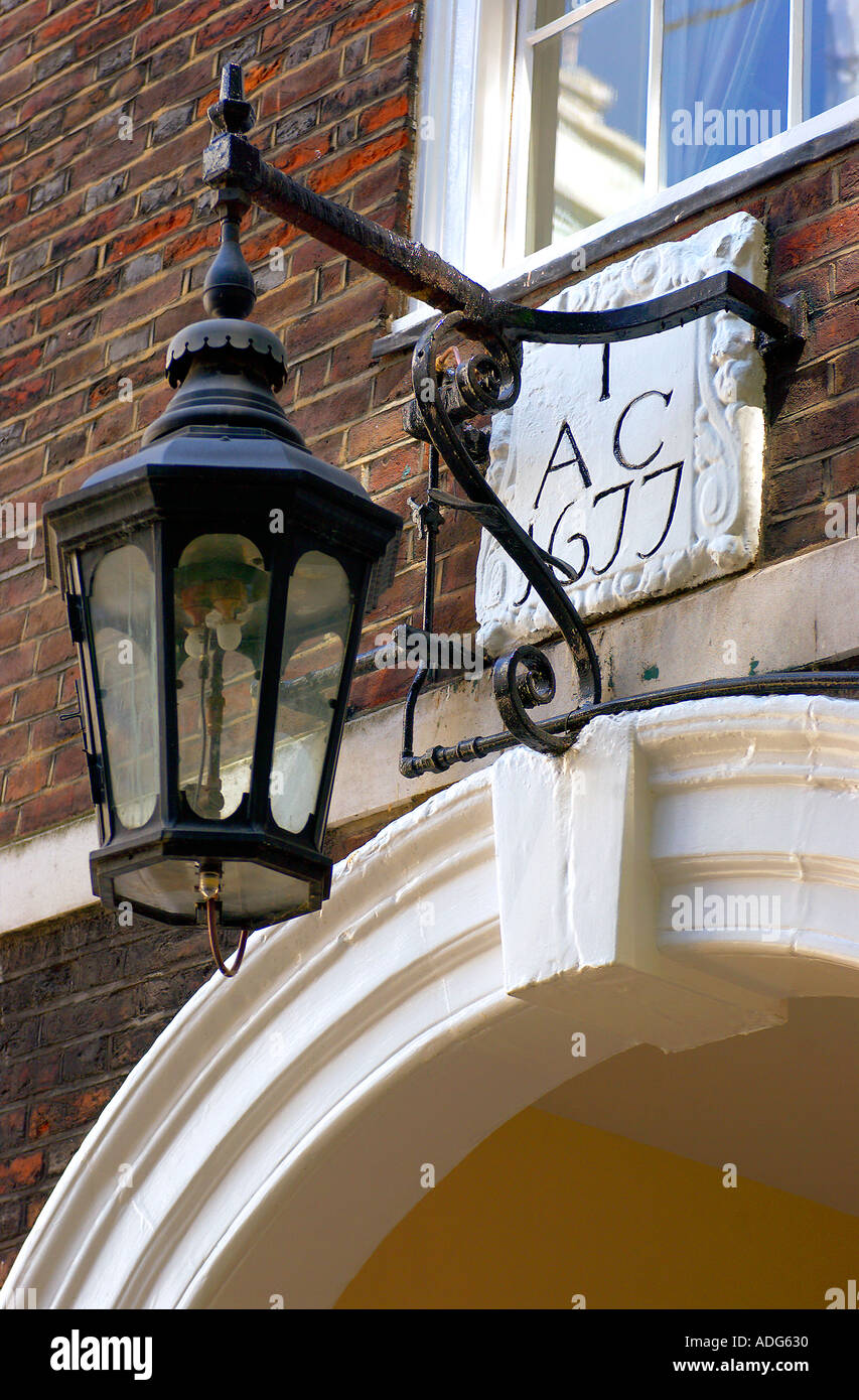 London gaslampe -Fotos und -Bildmaterial in hoher Auflösung – Alamy