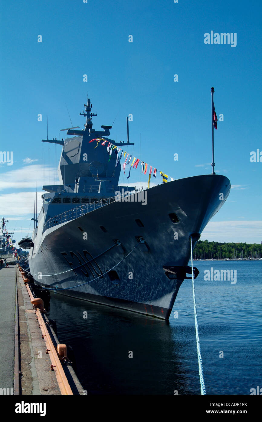 Fridtjof nansen class frigate -Fotos und -Bildmaterial in hoher ...