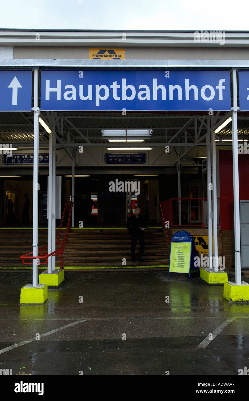 Railway station linz -Fotos und -Bildmaterial in hoher Auflösung – Alamy