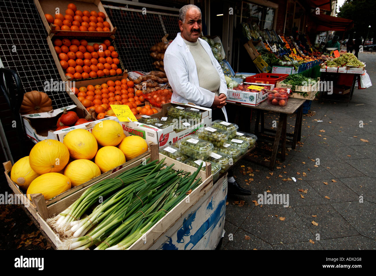 Berlin kreuzberg the oranienstrasse Stockfotos und -bilder Kaufen - Alamy