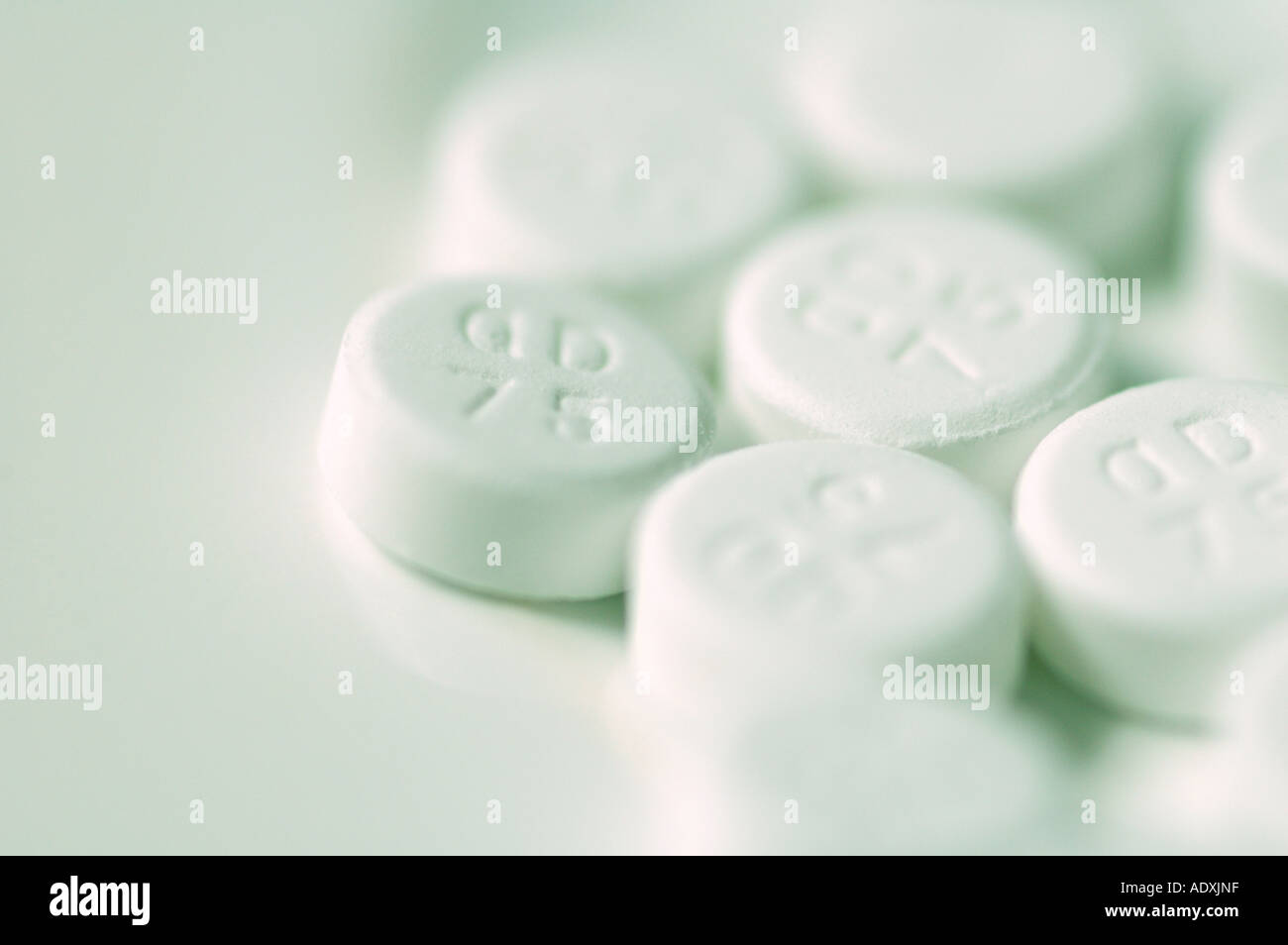 Dispersible Aspirin 75 Mg Tabletten Stockfotos und -bilder Kaufen - Alamy