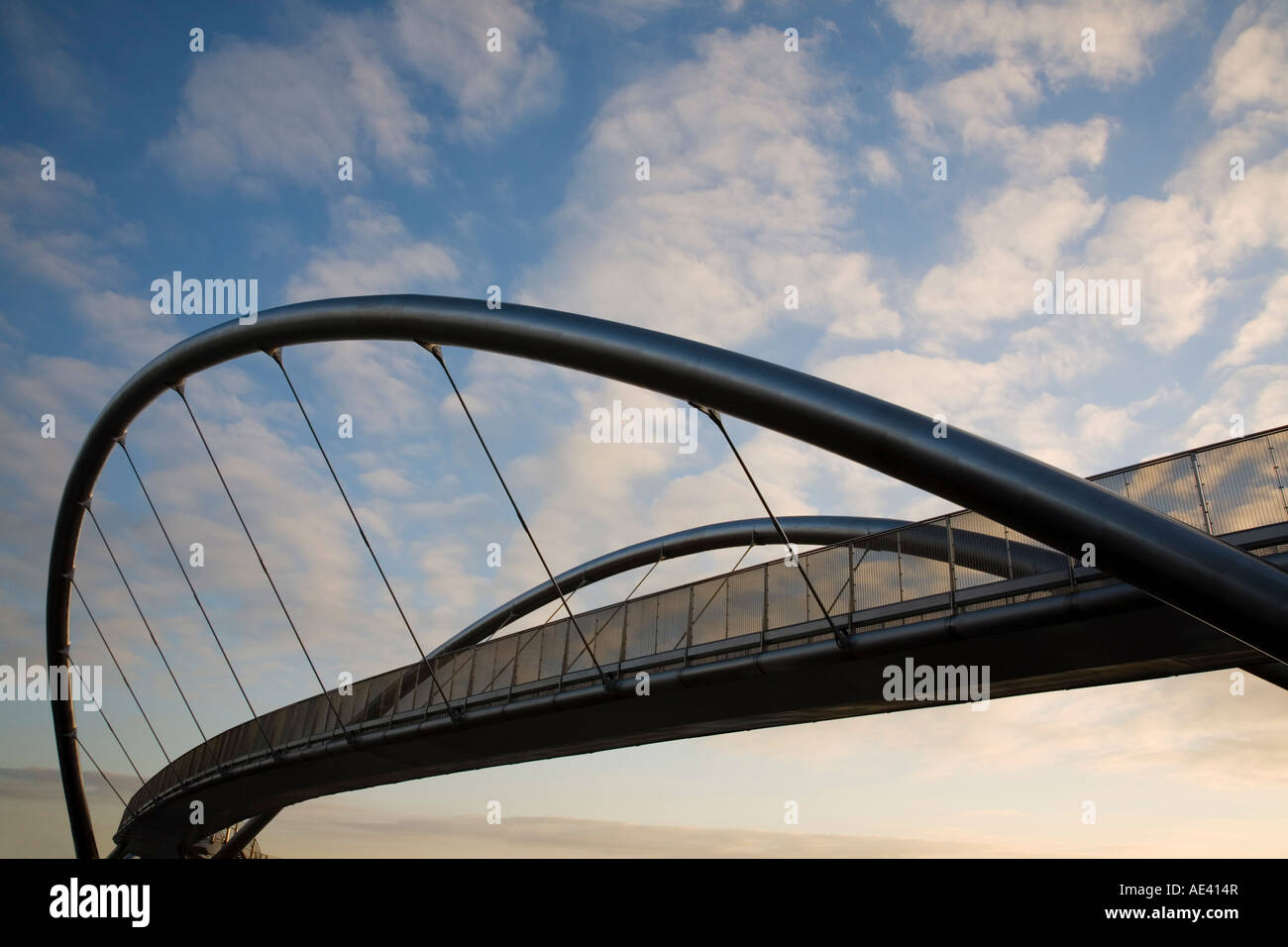 Die neue Celtic Gateway Bridge, Teil von Holyhead nach vorne ...