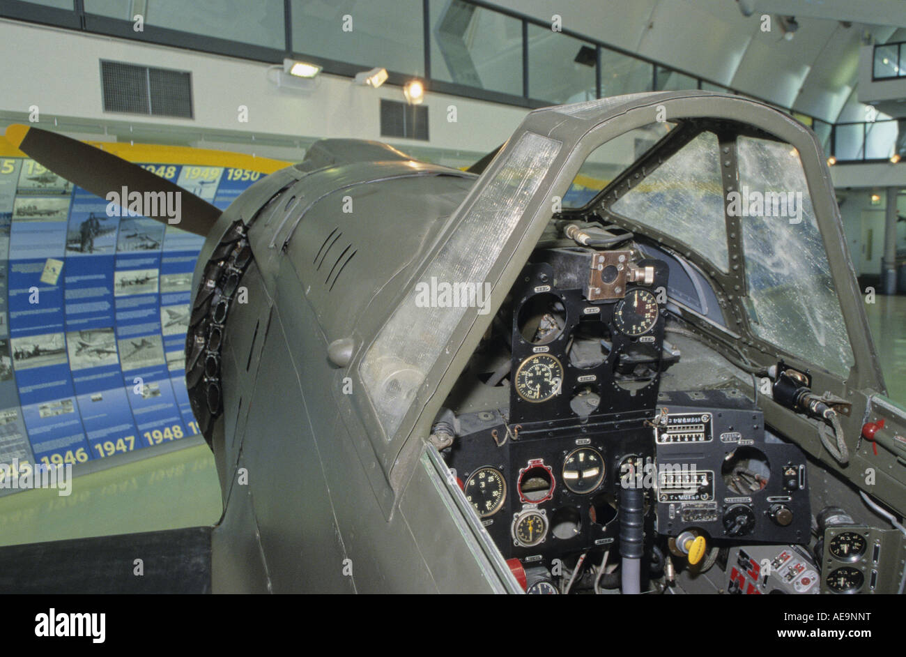 Cockpit kawasaki ki 100 type 5 imperial -Fotos und -Bildmaterial in ...