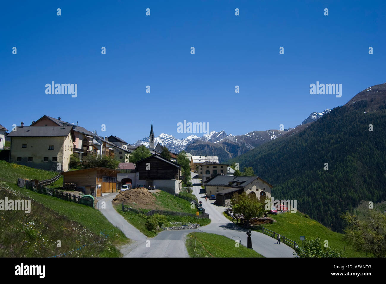 Guarda im engadin -Fotos und -Bildmaterial in hoher Auflösung – Alamy