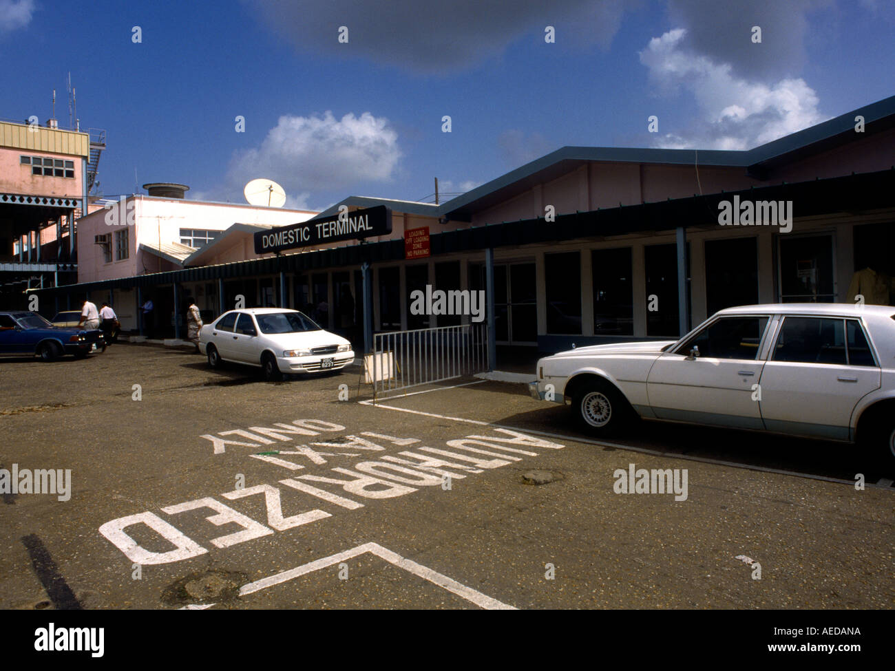 Trinidad flughafen -Fotos und -Bildmaterial in hoher Auflösung – Alamy