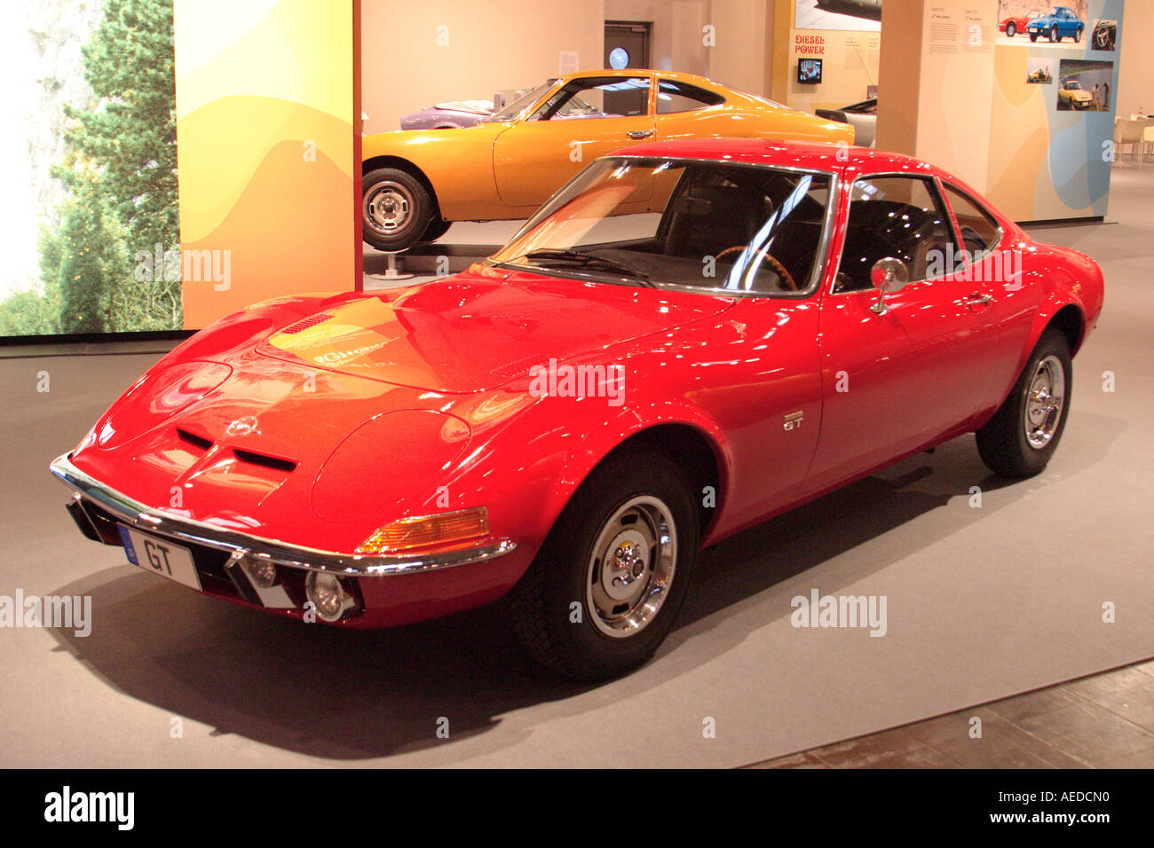 Classic opel -Fotos und -Bildmaterial in hoher Auflösung – Alamy