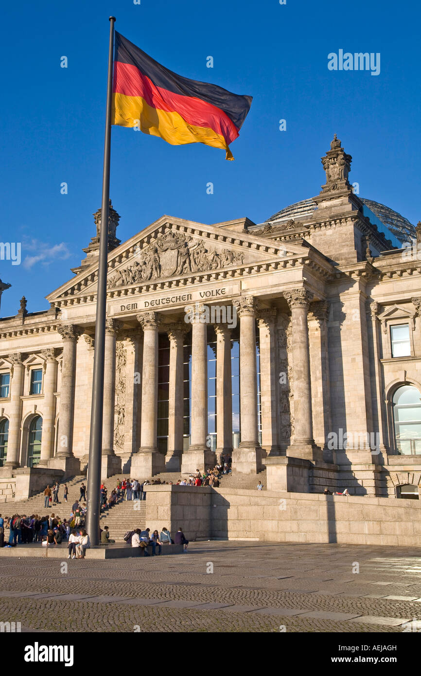 Wahl reichstag -Fotos und -Bildmaterial in hoher Auflösung – Alamy