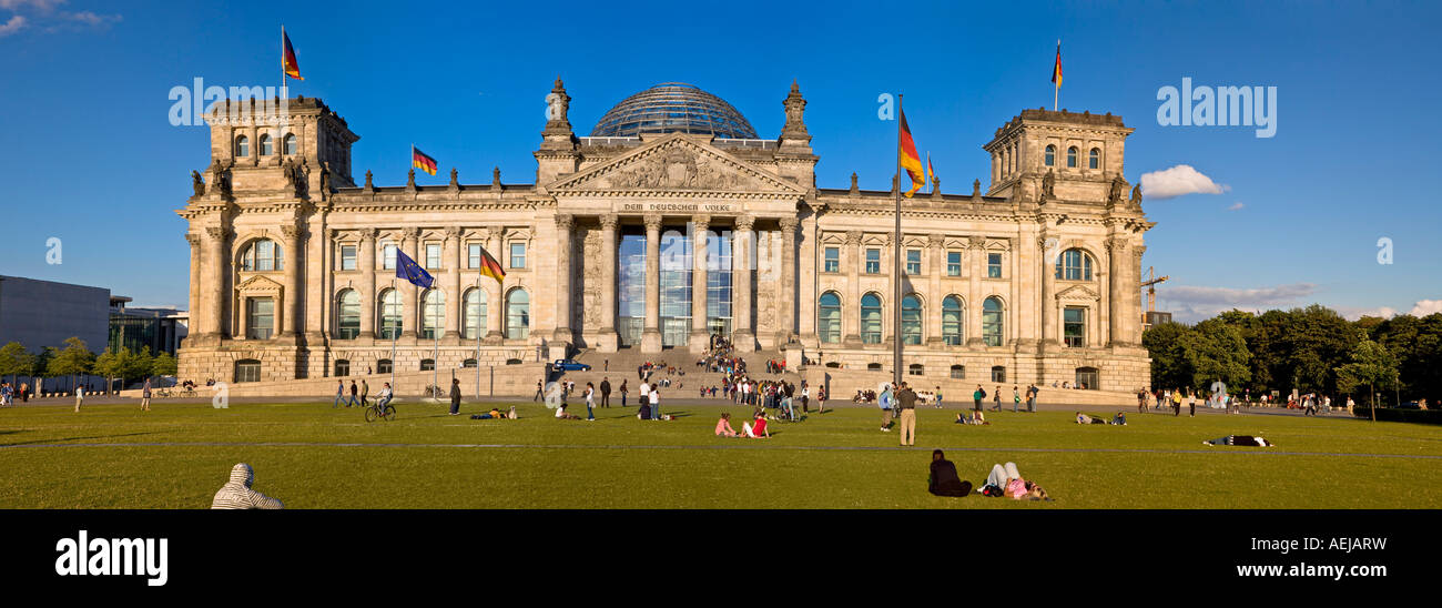 Wahl reichstag -Fotos und -Bildmaterial in hoher Auflösung – Alamy