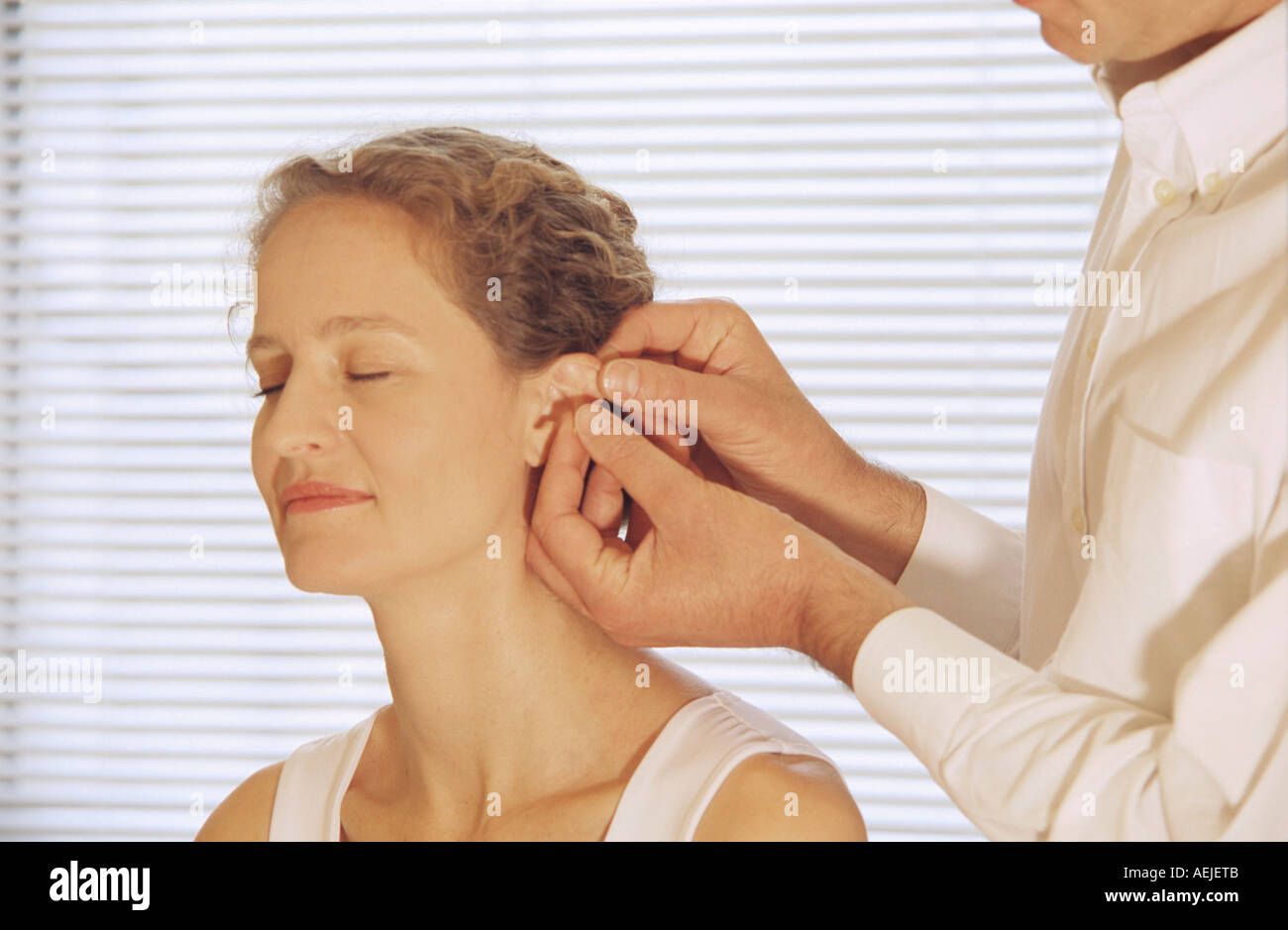 Naturopath frauen -Fotos und -Bildmaterial in hoher Auflösung – Alamy