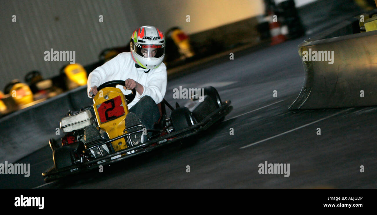 Motorsport menschen -Fotos und -Bildmaterial in hoher Auflösung – Alamy