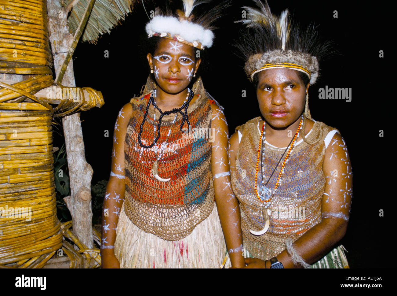 Indonesia irian jaya indigenous people -Fotos und -Bildmaterial in ...